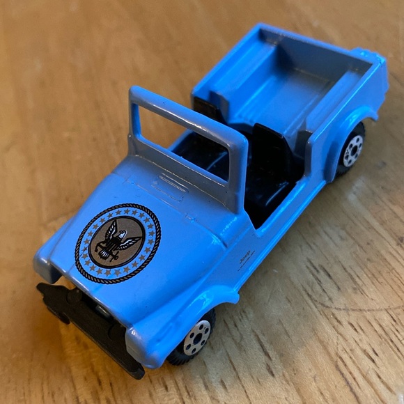 DC Comics | Toys | Rare Jeep Wrangler Dcc Diecast In Blue Like New ...